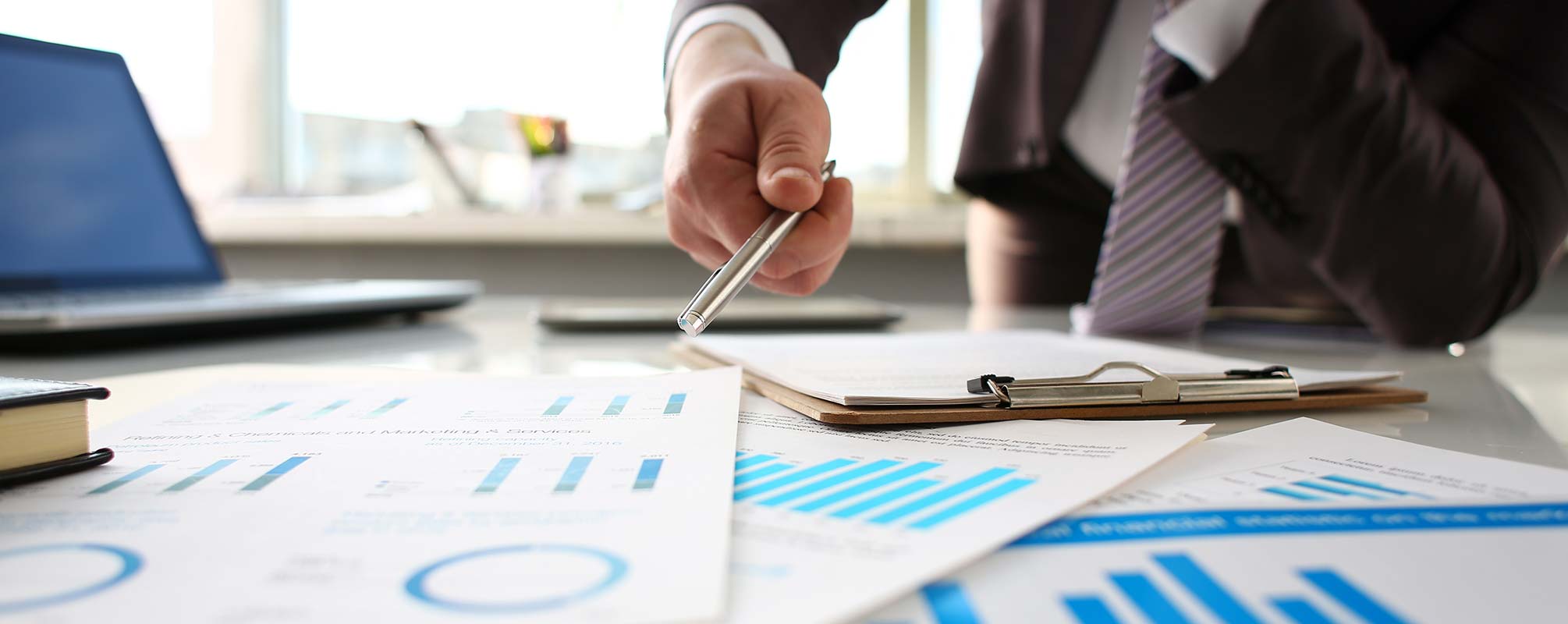 Financial & Professional Insurance Disputes | Fenchurch Law